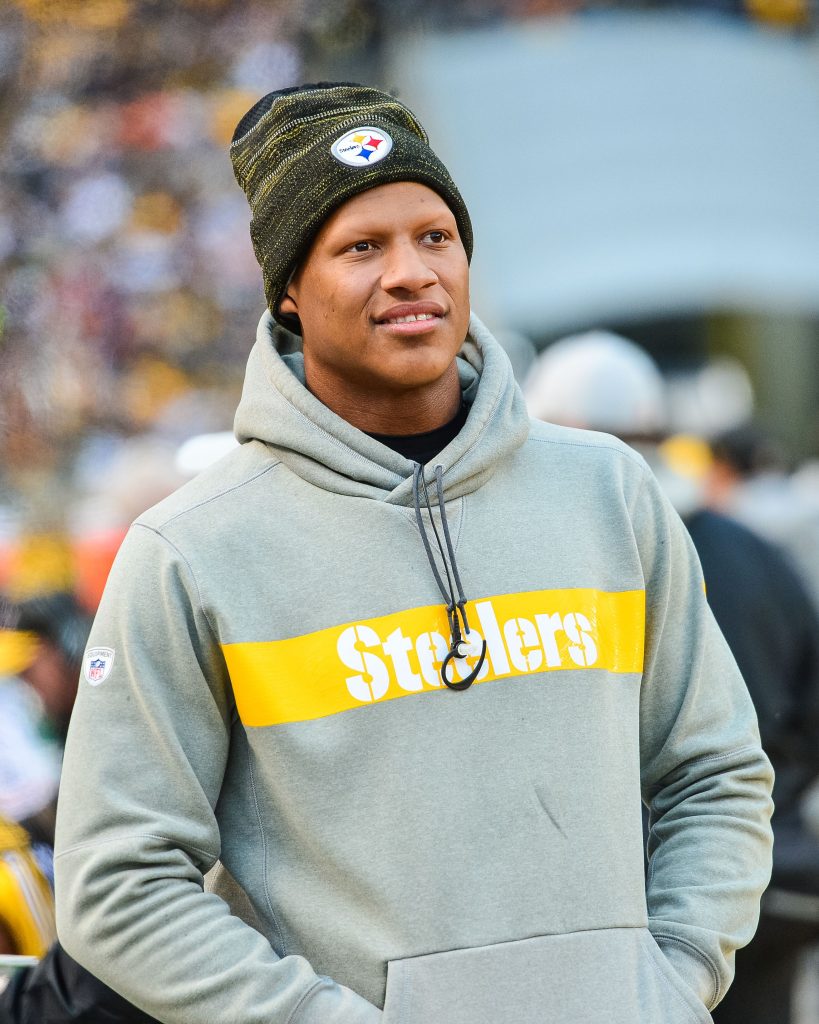 Steelers Place Ryan Shazier On Reserve/Retired List