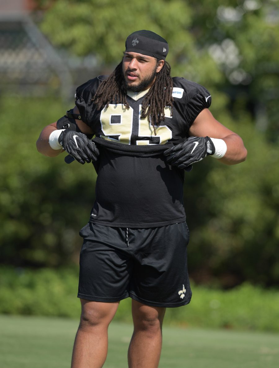 Falcons To Meet With Tyeler Davison