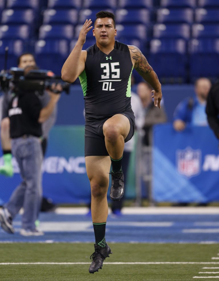 Patriots To Sign Alex Redmond, James Ferentz