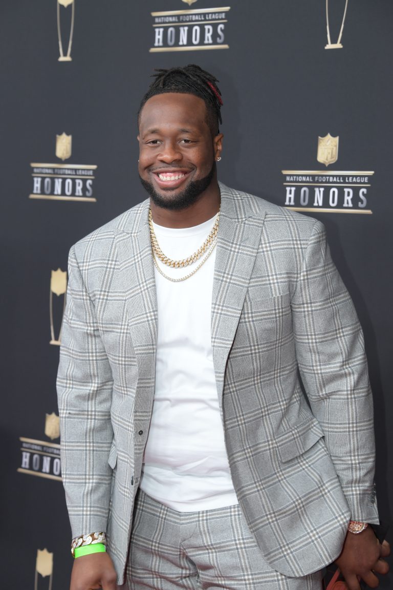 DT Gerald McCoy Retires