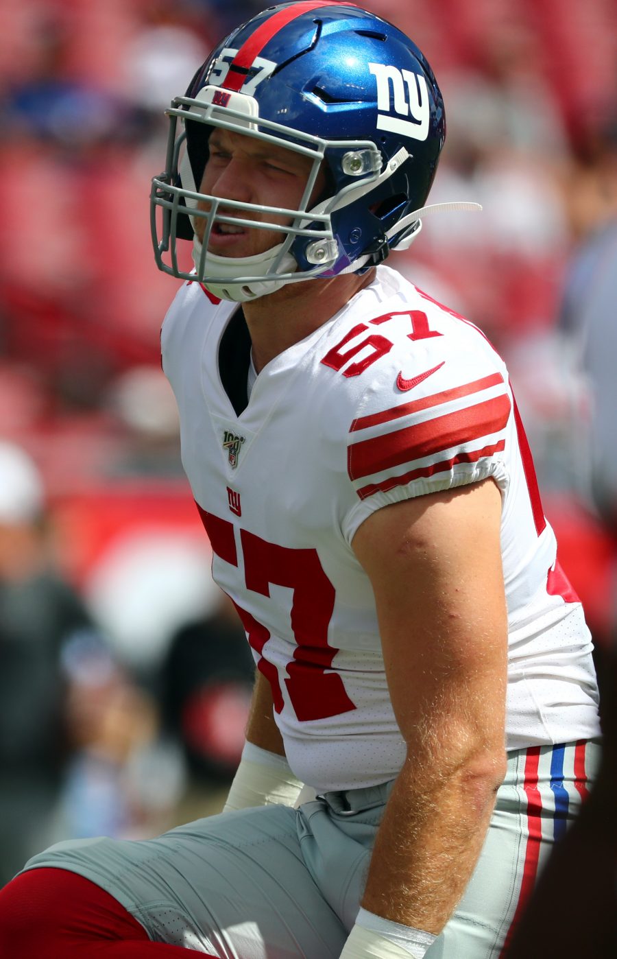 Giants Fear Ryan Connelly Tore ACL