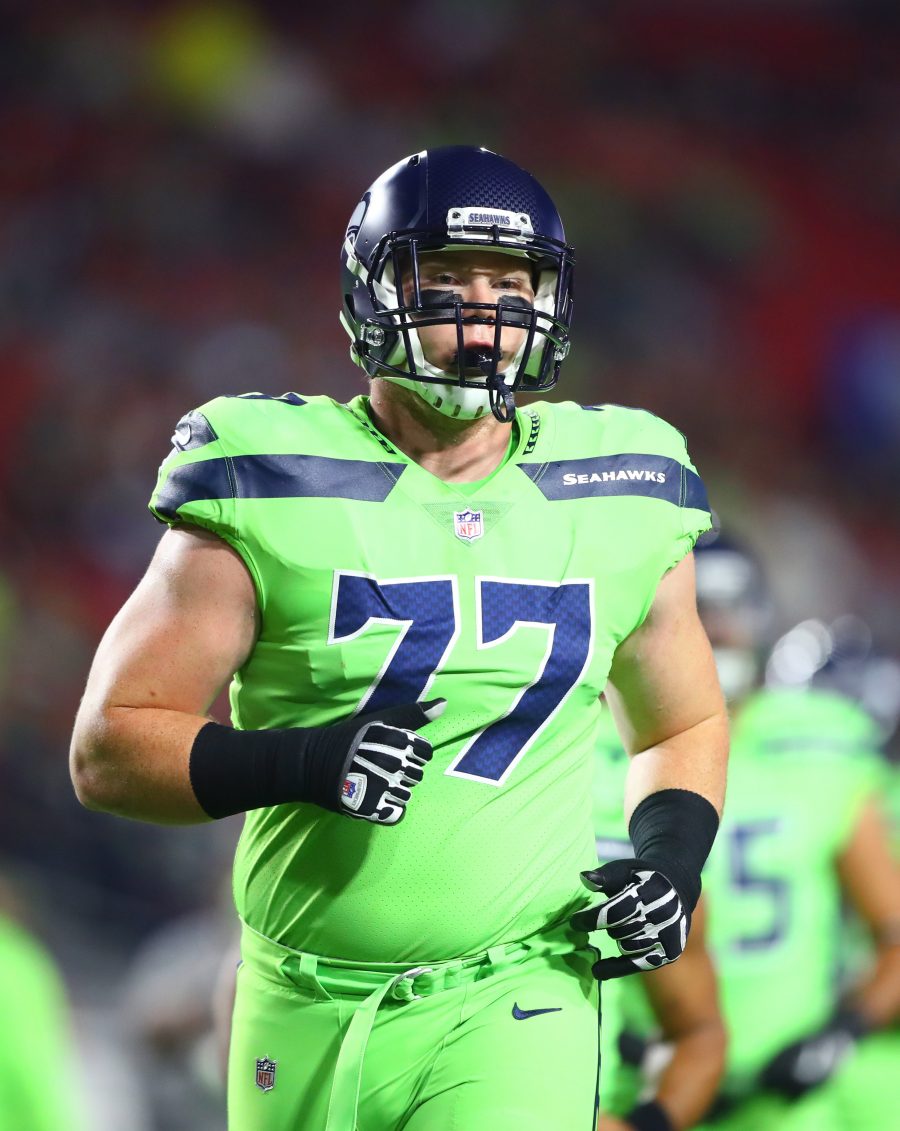 Seahawks To Re-Sign OL Ethan Pocic