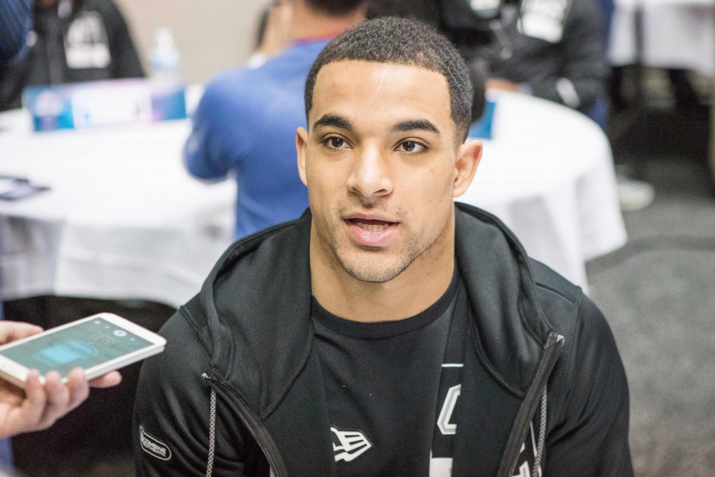 Dolphins Sign Rookie RB Malcolm Perry