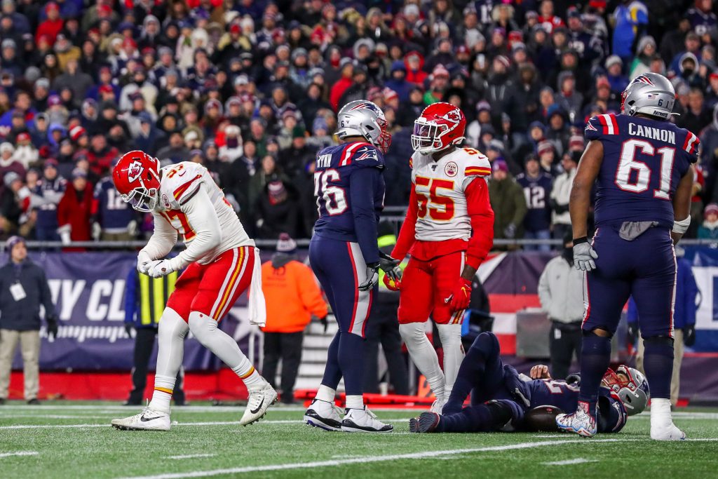 Chiefs Re-Sign Alex Okafor