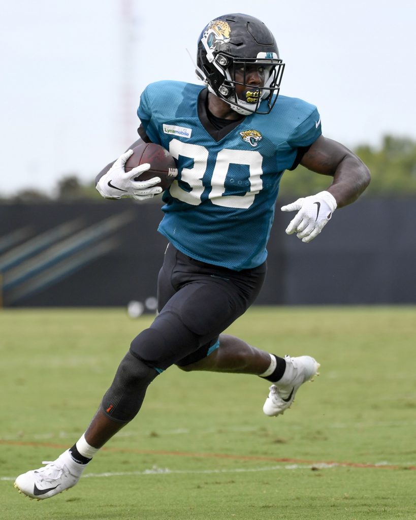 Giants Claim RB Ryquell Armstead