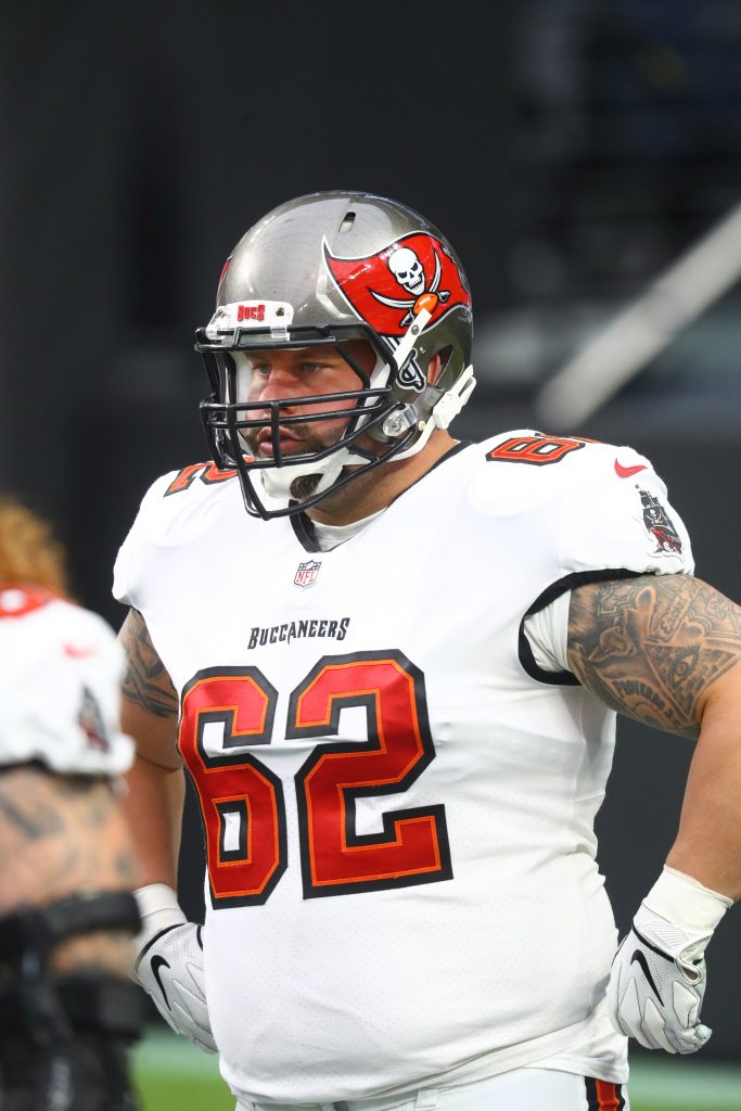 Buccaneers Officially Add A.Q. Shipley, Thad Lewis To Coaching Staff