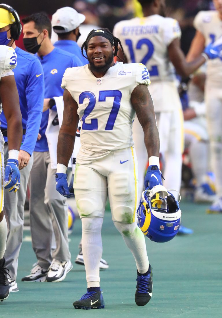 Jaguars Waive RB Darrell Henderson