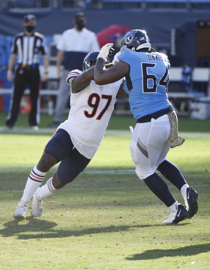 Bears Re-Sign Mario Edwards