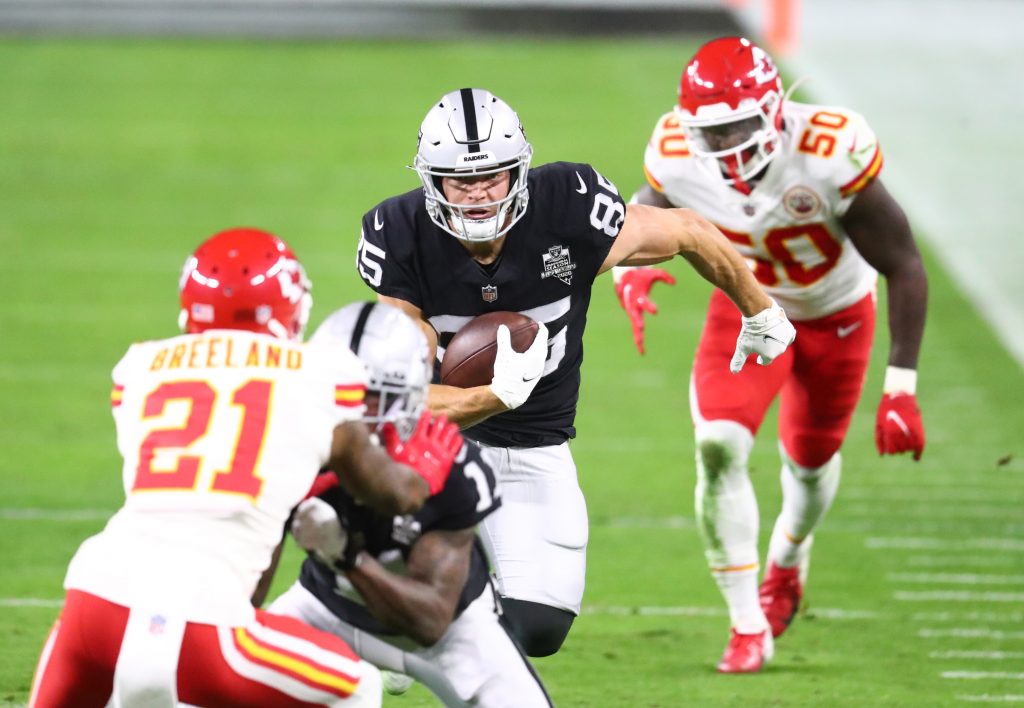 Raiders TE Derek Carrier Out For Season