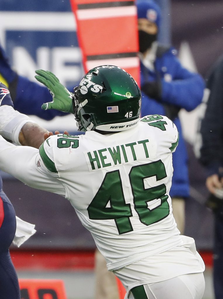 Texans Host LB Neville Hewitt