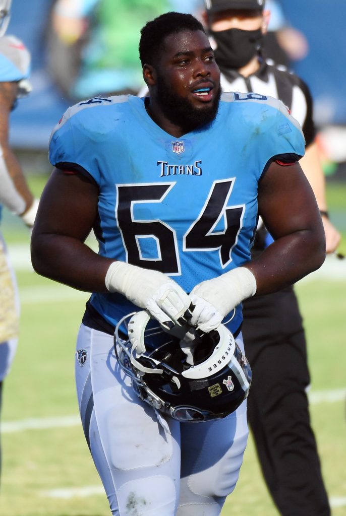 Bears, G Nate Davis Agree To Terms