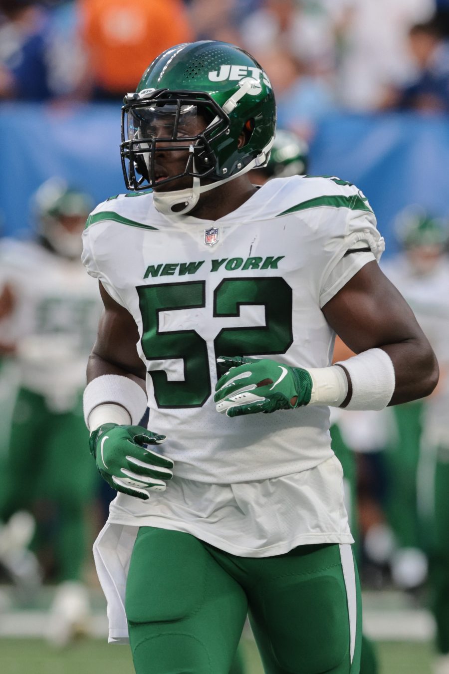 Giants LB Jarrad Davis Undergoes Surgery, Facing Long-Term Absence