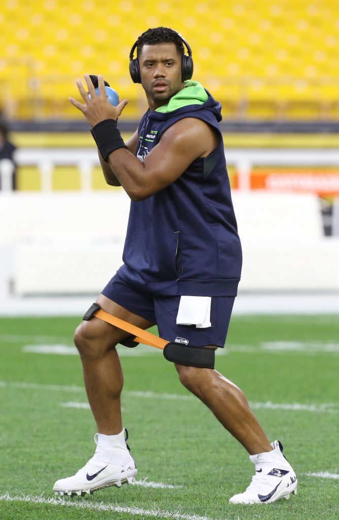 Seahawks' Russell Wilson Cleared To Play