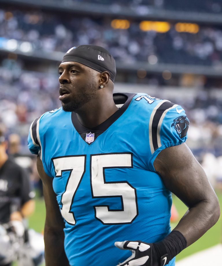 Panthers To Re-Sign OL Cameron Erving