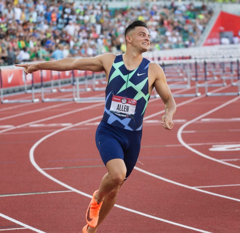 Eagles Sign WR Devon Allen