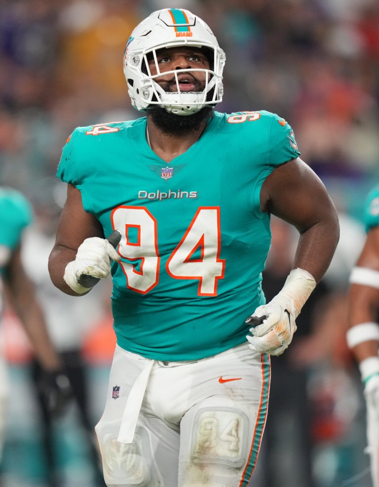 DT Christian Wilkins Hopes To Remain With Dolphins
