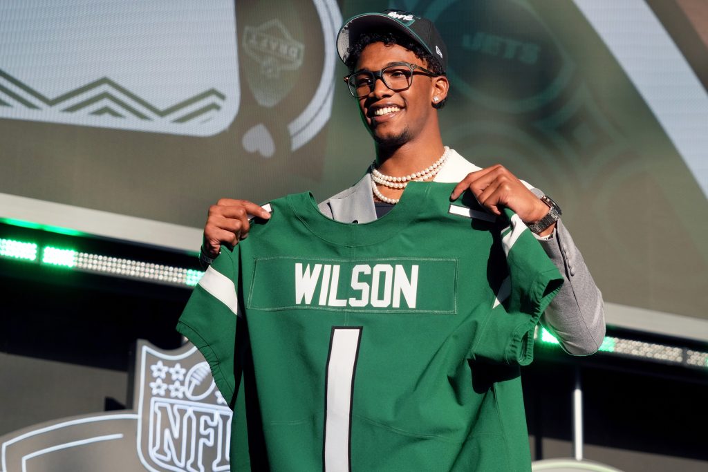 Jets Reach Agreement With First Round WR Garrett Wilson