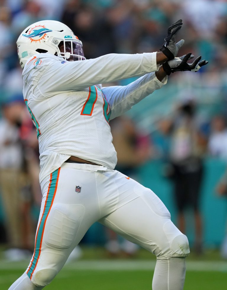 Raiders To Re-Sign DL Adam Butler