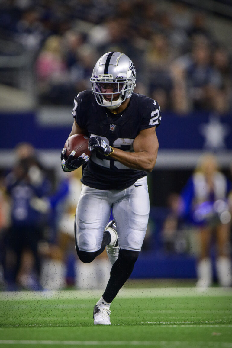 Raiders To Release RB Kenyan Drake