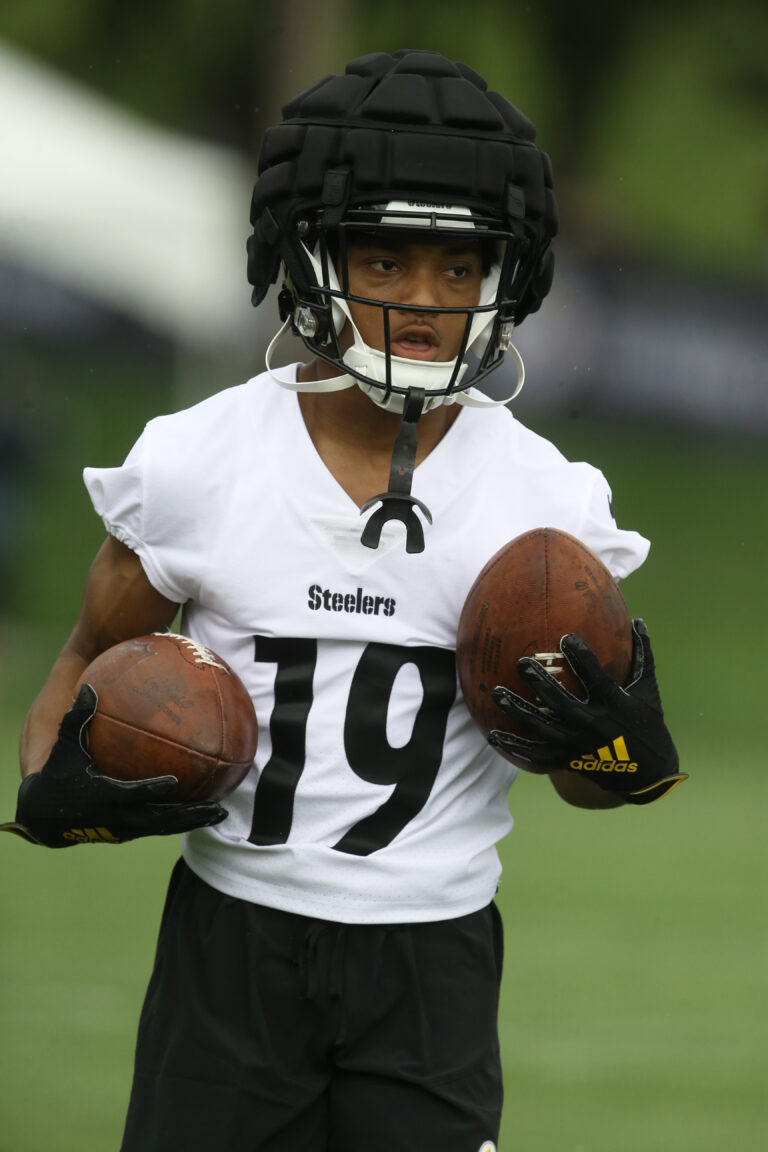 Steelers Move WR Calvin Austin, S Damontae Kazee To IR