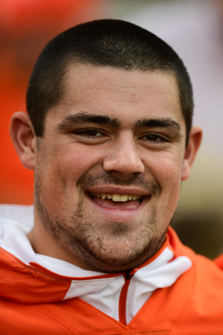 Clemson DT Bryan Bresee Declares For Draft