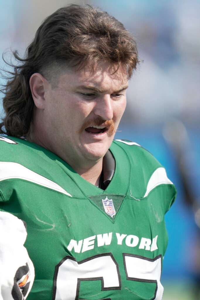 Dolphins To Trade OL Dan Feeney To Bears