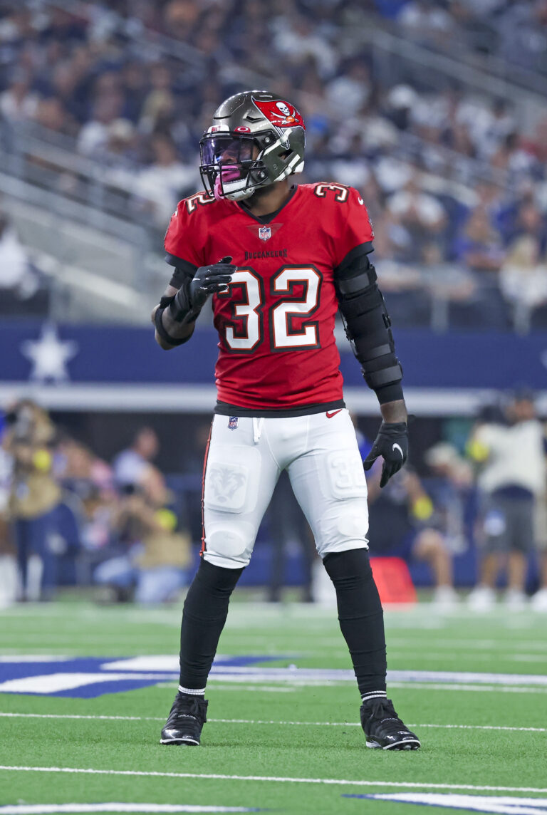 Chiefs, S Mike Edwards Agree To Terms