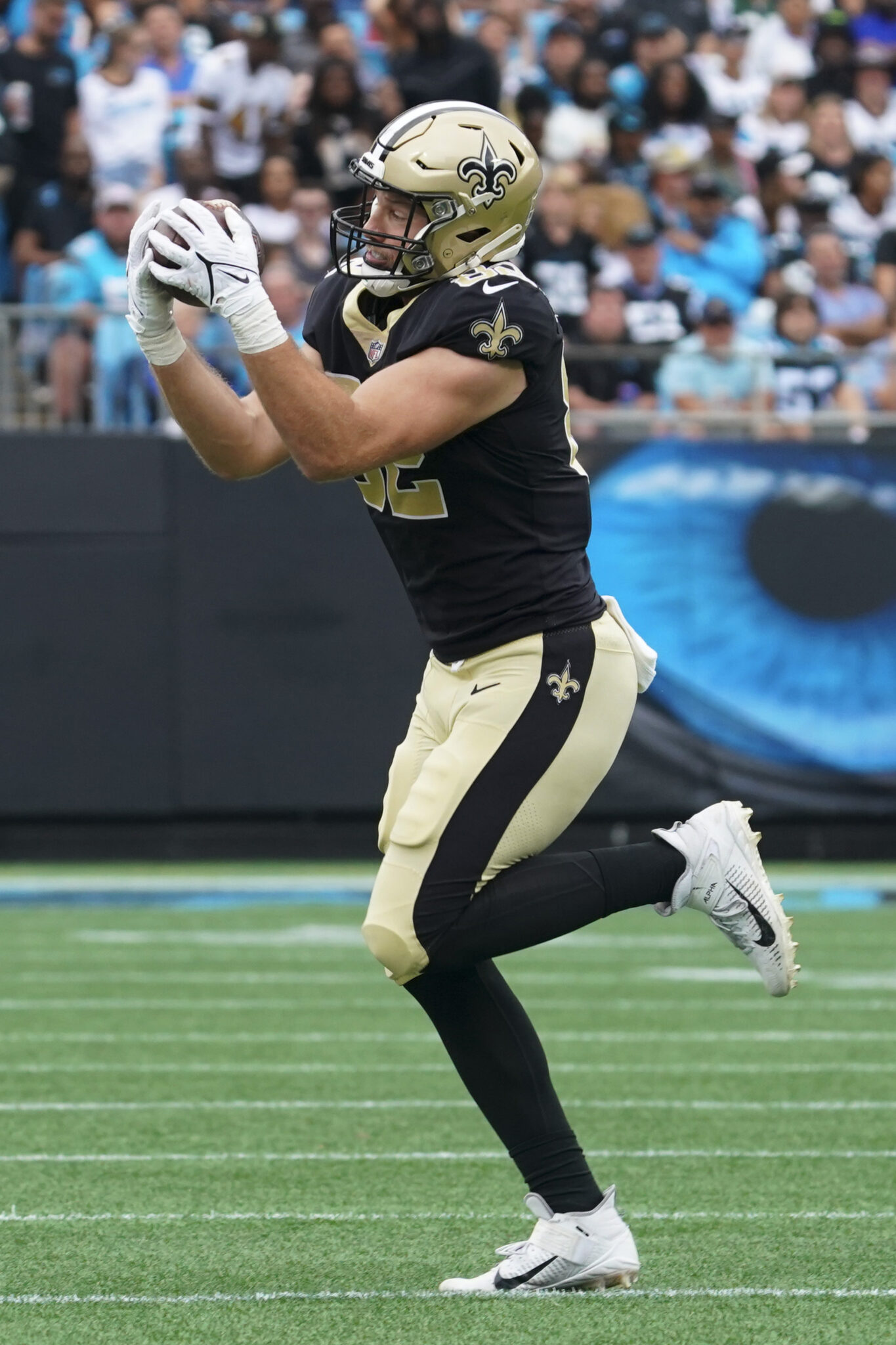 Saints Trade TE Adam Trautman To Broncos