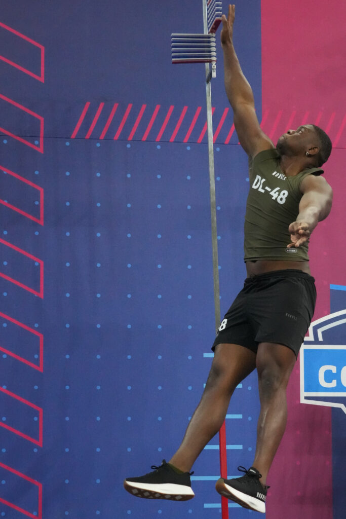 Titans Host DE Keion White, WR Zay Flowers, CB Cam Smith