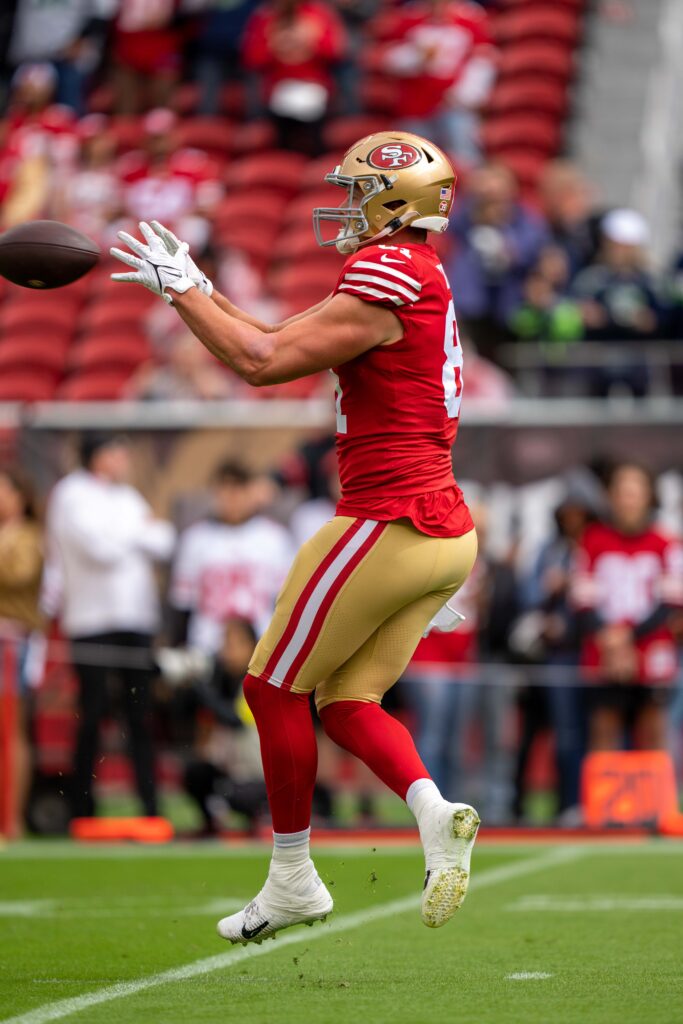 Dolphins Sign TE Tyler Kroft