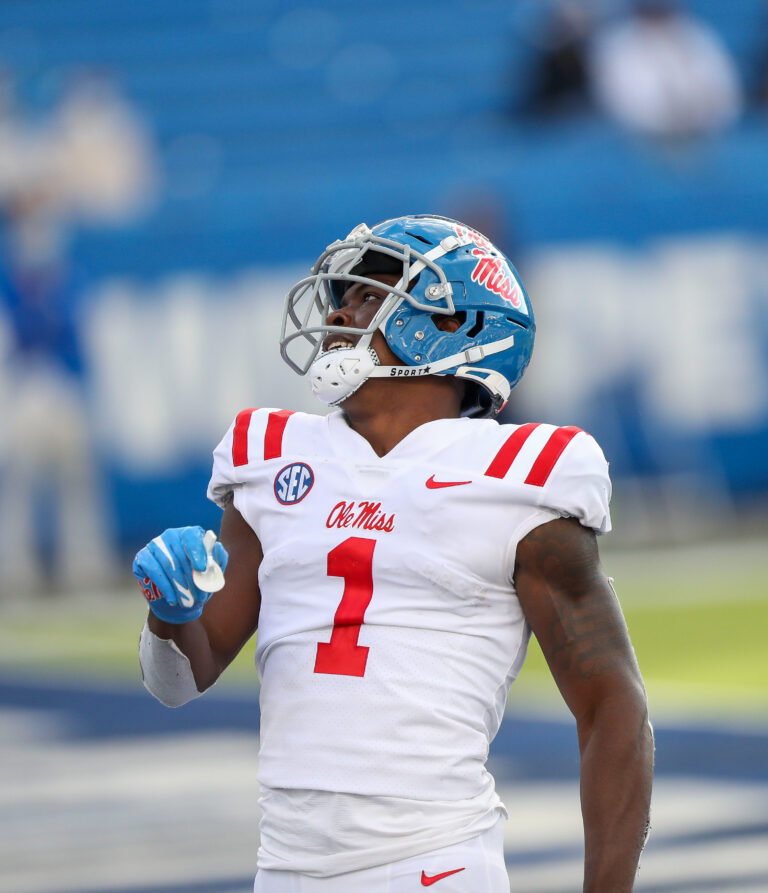 Panthers Sign Round 2 WR Jonathan Mingo