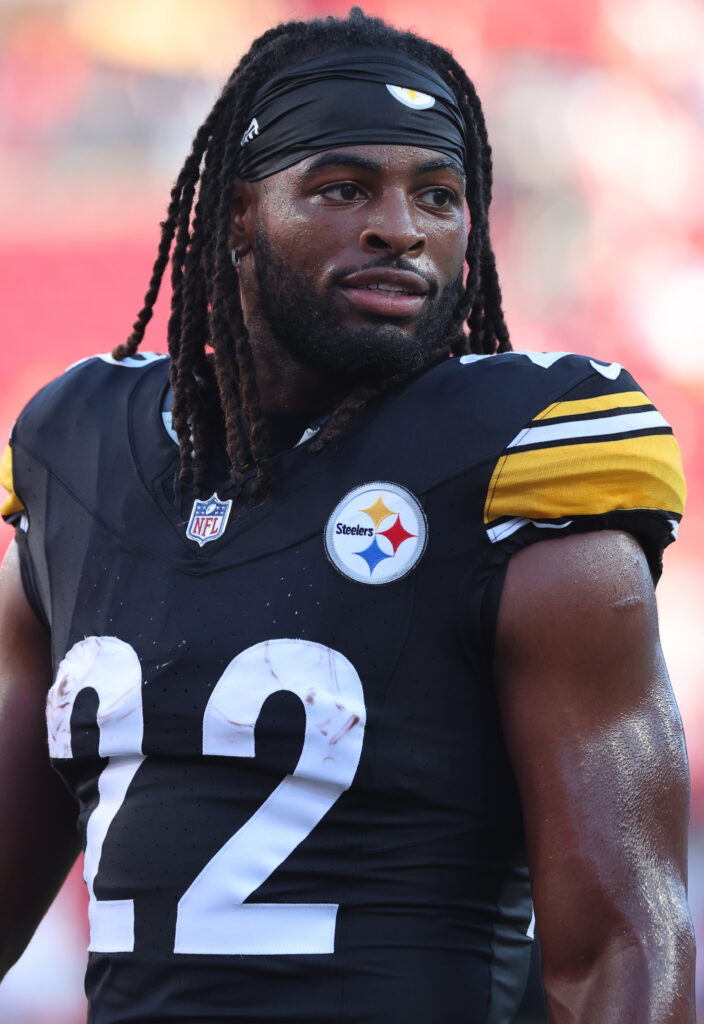 Chargers RB Najee Harris Injured In Fireworks Incident