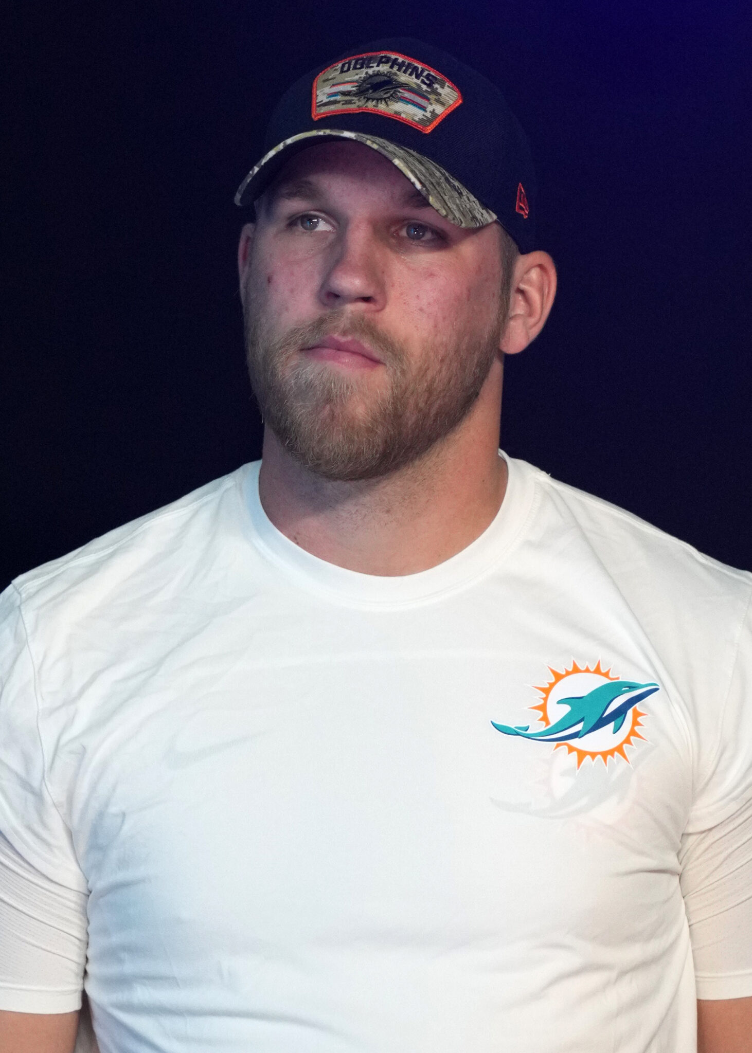 Dolphins Extend LS Blake Ferguson