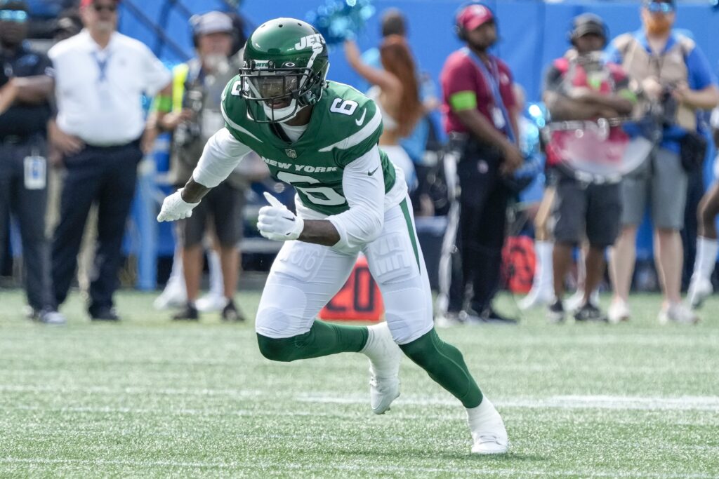 Jets WR Mecole Hardman On Trade Block?