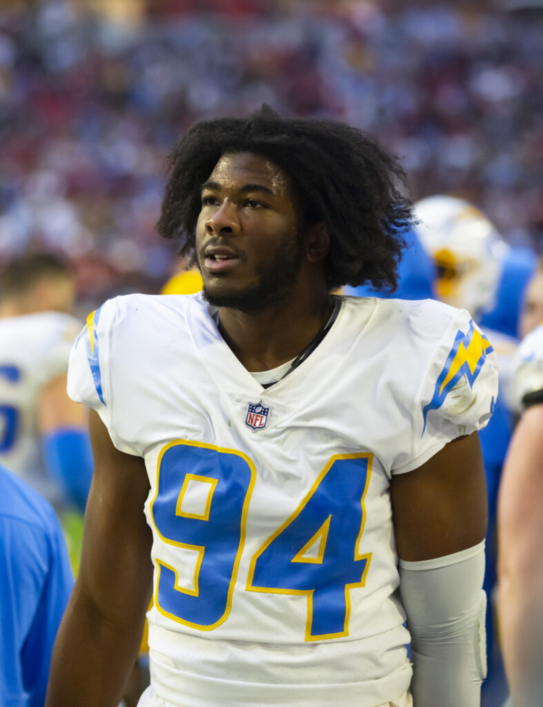 Saints Sign DE Chris Rumph