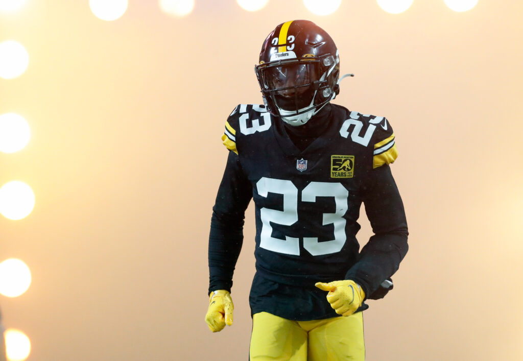 Browns To Sign S Damontae Kazee