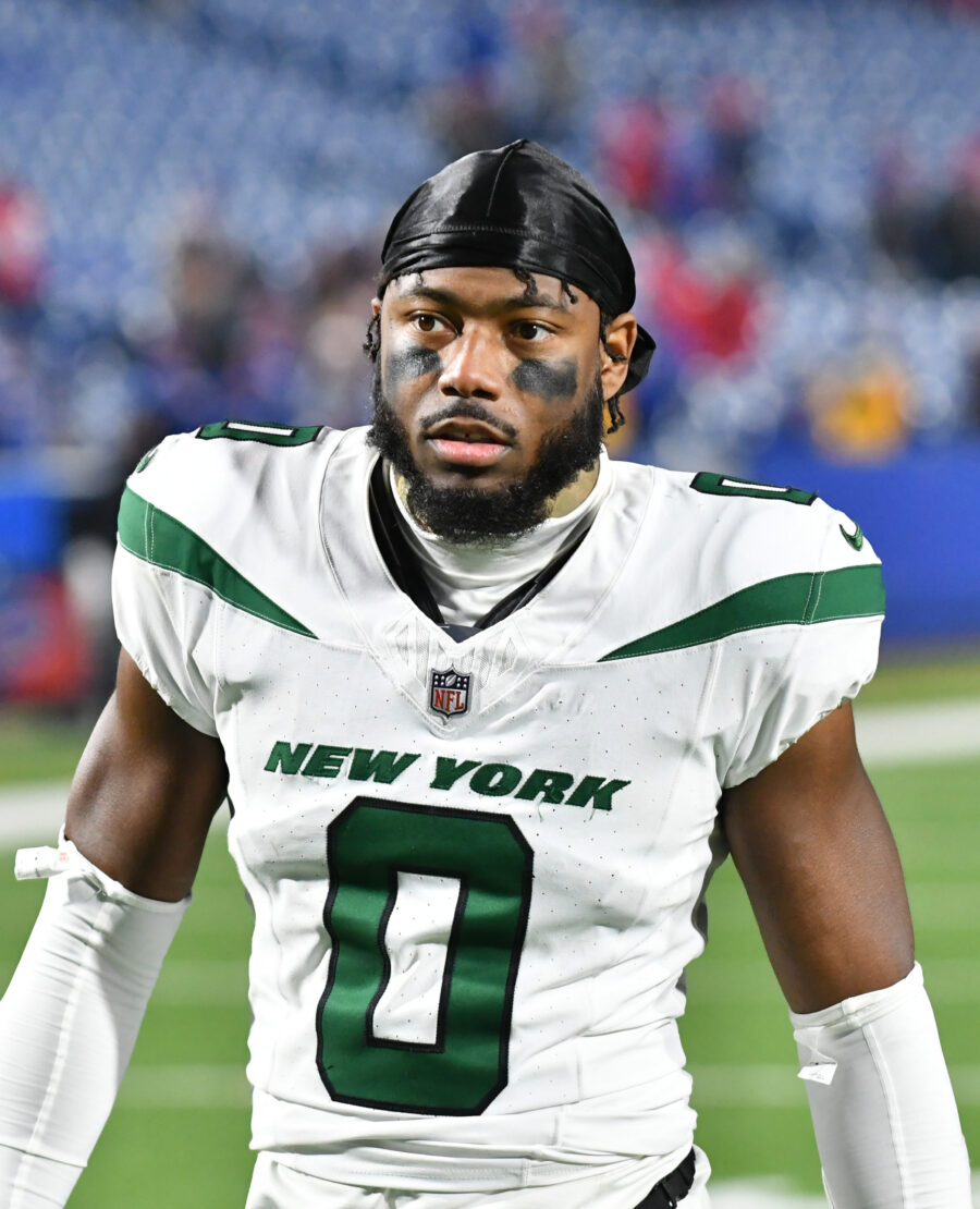 Jaguars To Sign S Adrian Amos