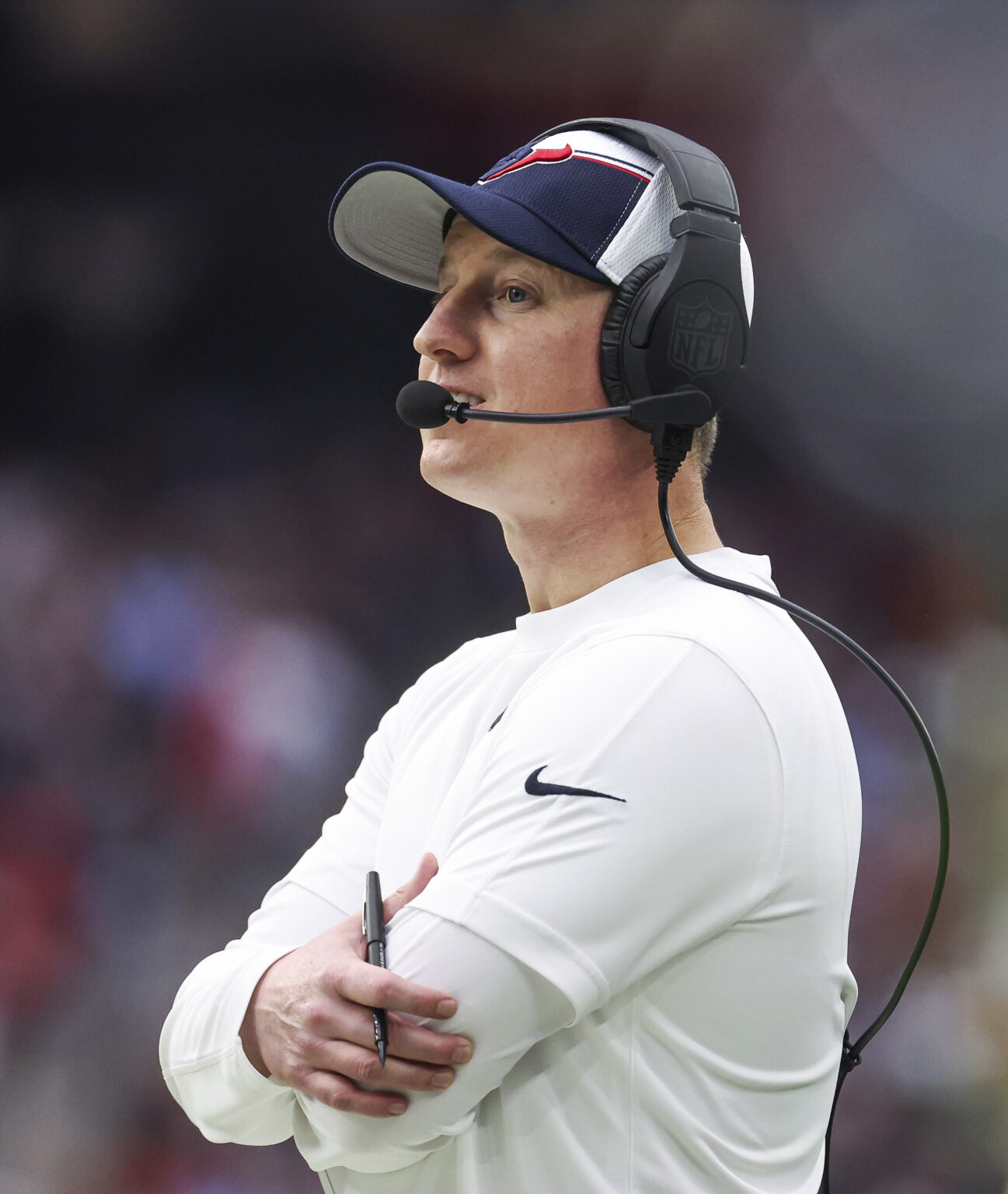 Texans' Bobby Slowik Arranges Second HC Interviews With Commanders, Falcons Texans' Bobby Slowik Arranges Second HC Interviews With Commanders, Falcons