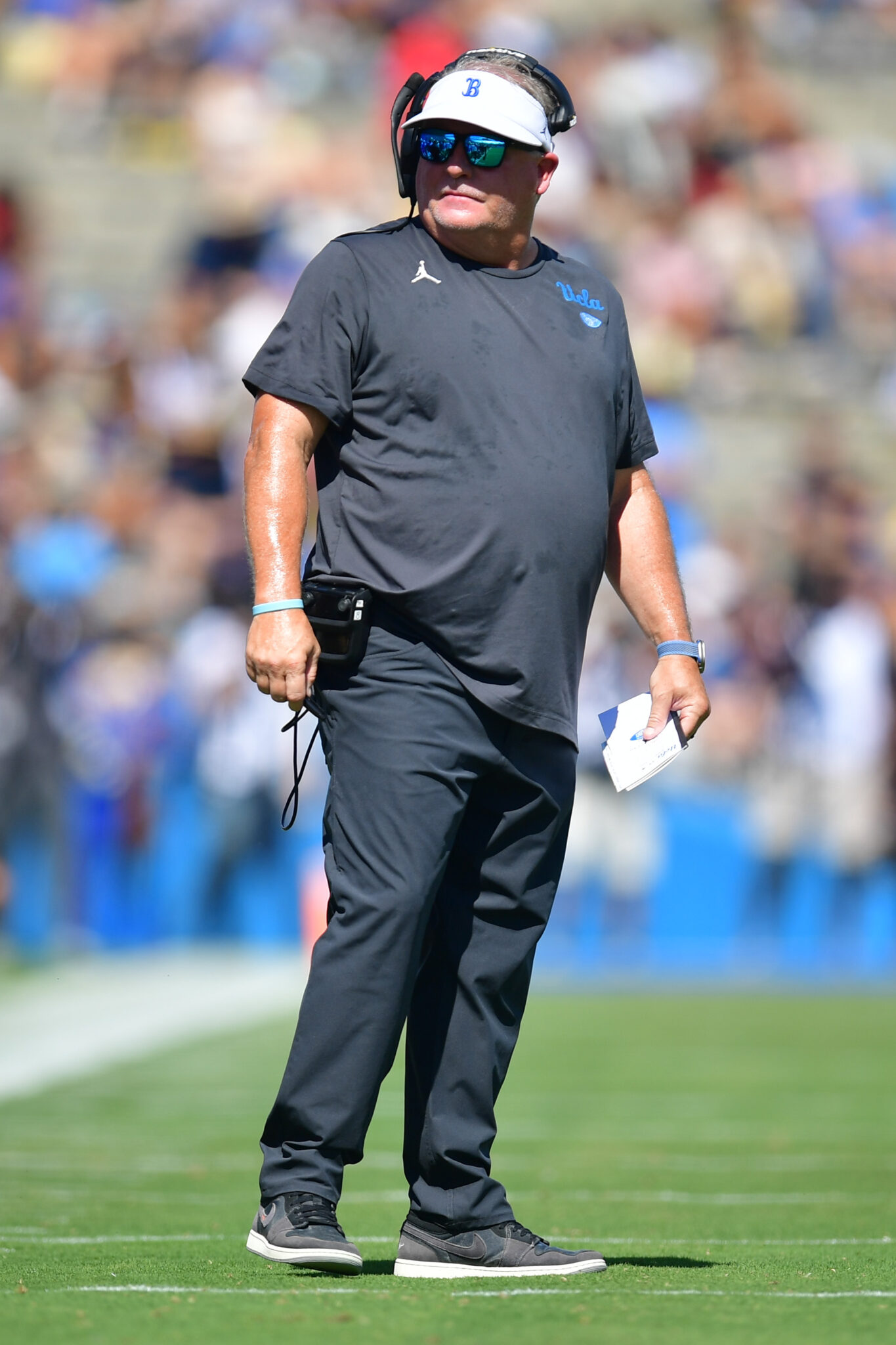 Raiders Hire Chip Kelly As OC