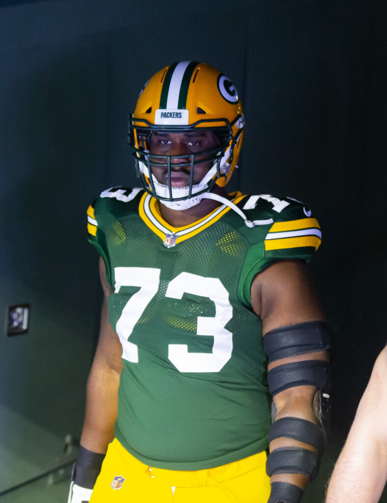 Panthers To Sign OT Yosh Nijman