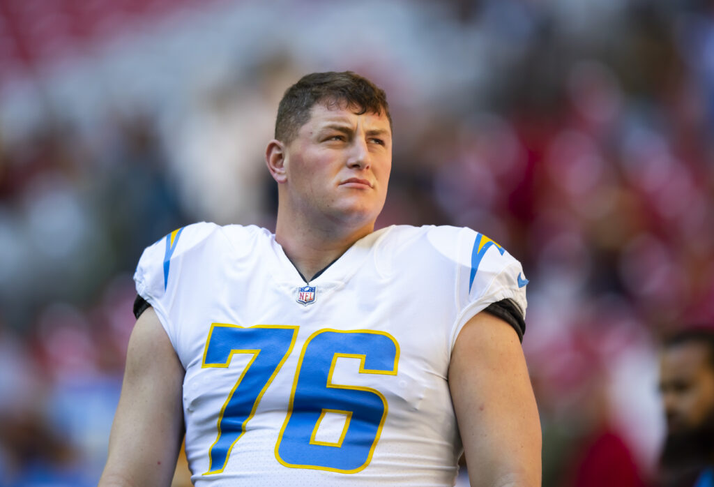 Bills Sign OL Will Clapp