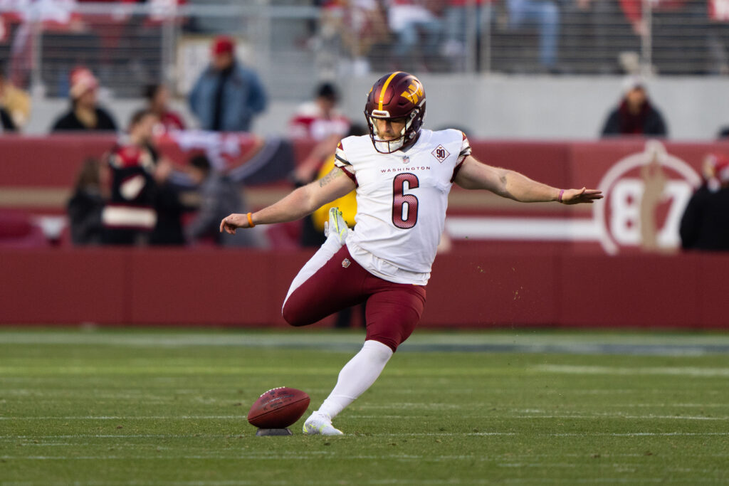 Patriots Sign K Joey Slye