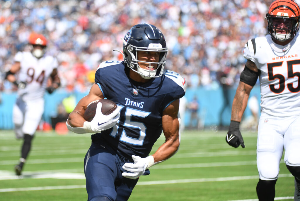 Titans To Re-Sign WR Nick Westbrook-Ikhine