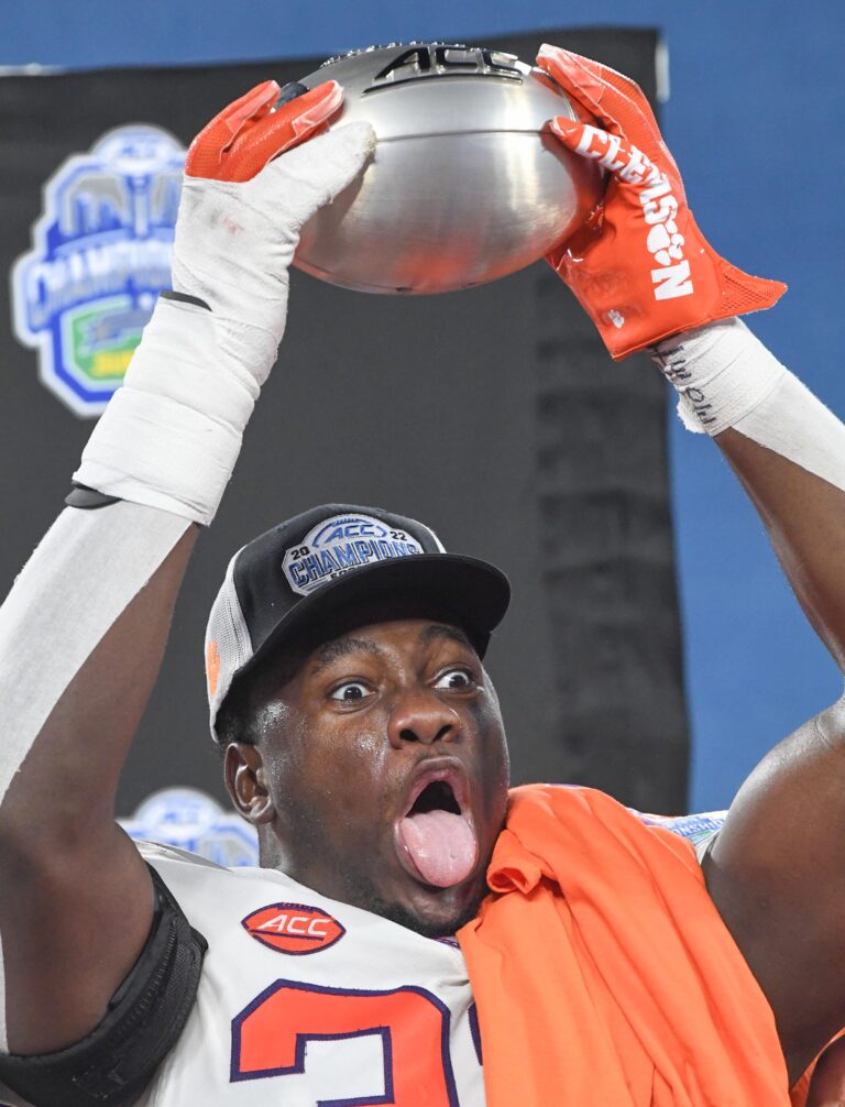 Falcons Sign Round 2 DT Ruke Orhorhoro