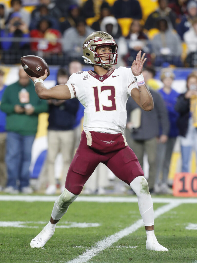 Jets QB Jordan Travis To Retire