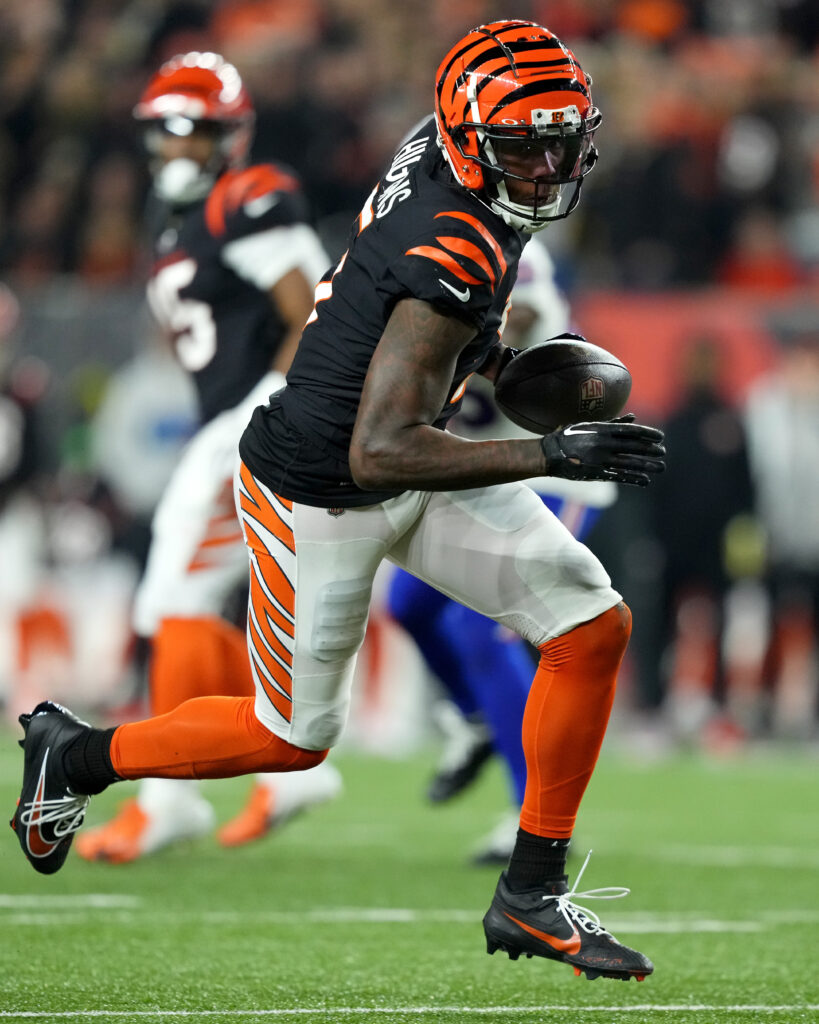 Bengals' Tee Higgins Changes Agents