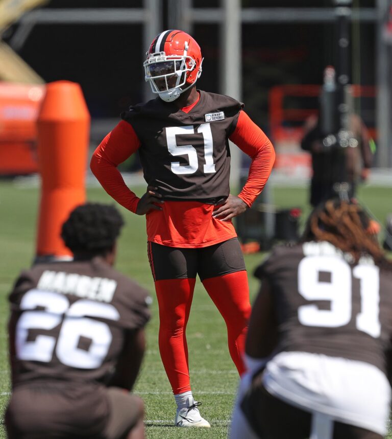 Browns DT Mike Hall Receives Suspension