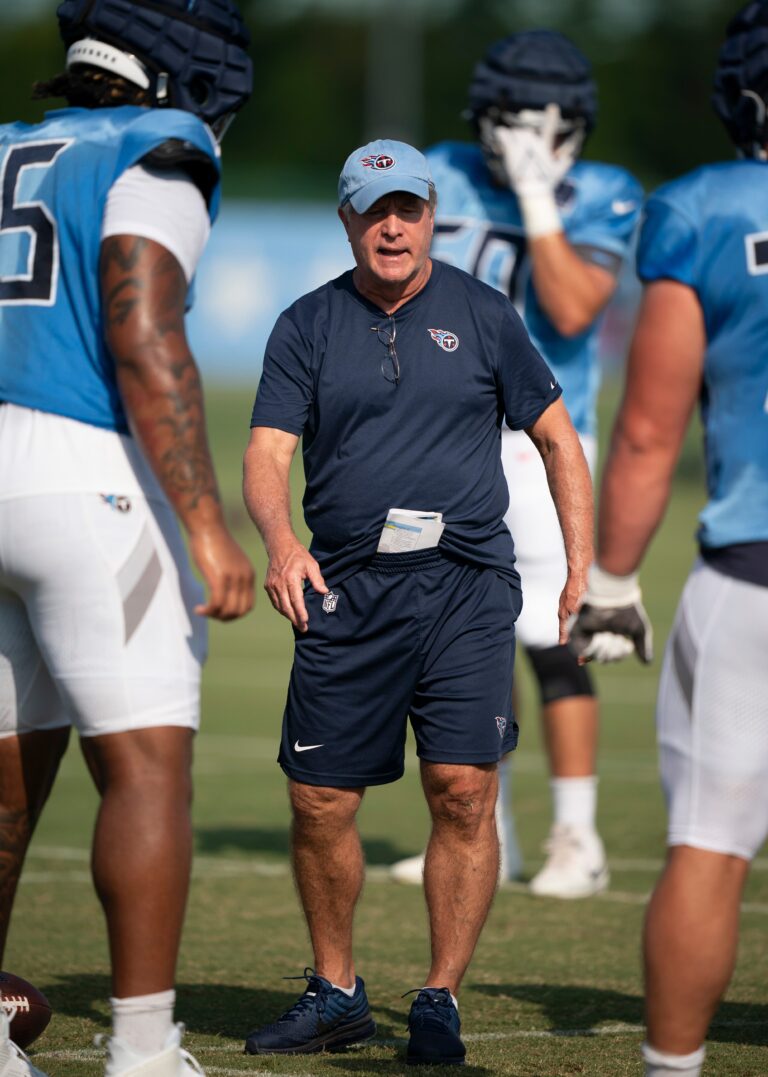 Titans Part Ways With Bill Callahan; Bo Hardegree To Remain Play-Caller