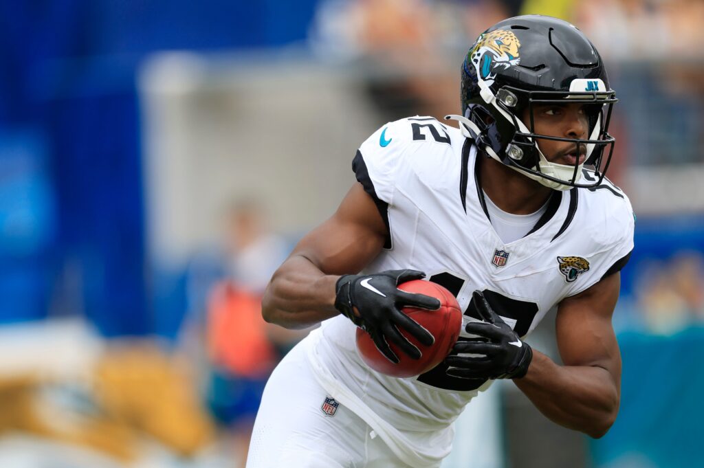 Jaguars Place KR/PR Devin Duvernay On IR