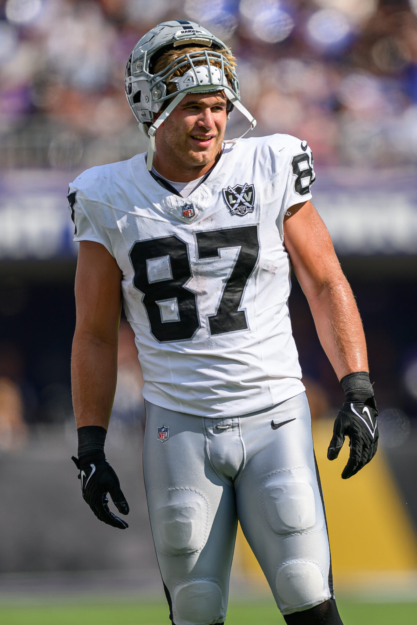 Raiders Not Interested In Trading TE Michael Mayer